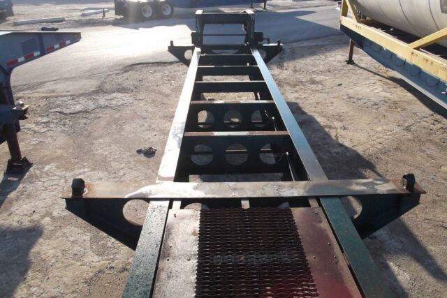 tandem tank chassis | Innova Industries.