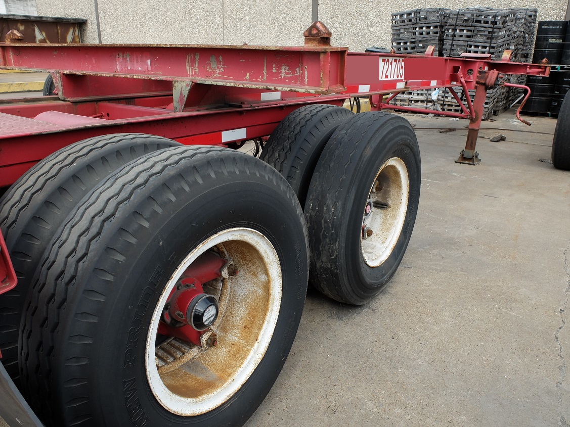 20 ft. container chassis 721705 (12) lr | Innova Industries.
