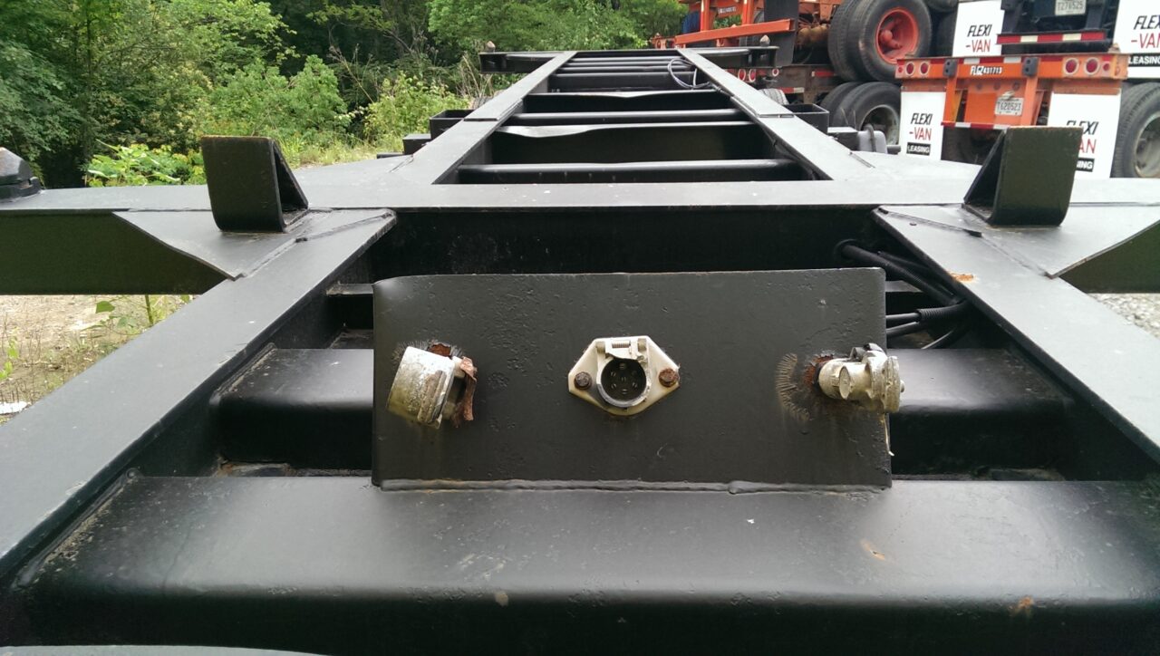 20 ft. container chassis (11) | Innova Industries.