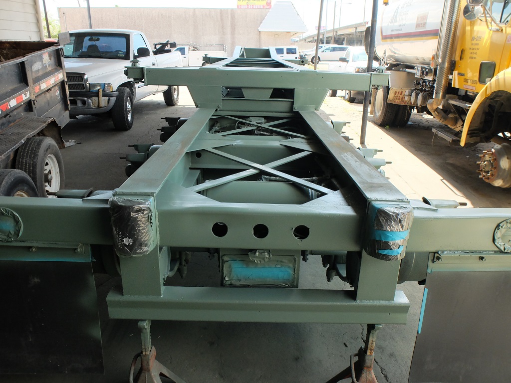 used tri-axle chassis 005 (19) lr | Innova Industries.