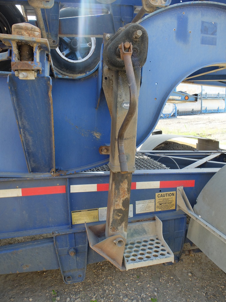 900356 drop deck tank chassis (7) lr | Innova Industries