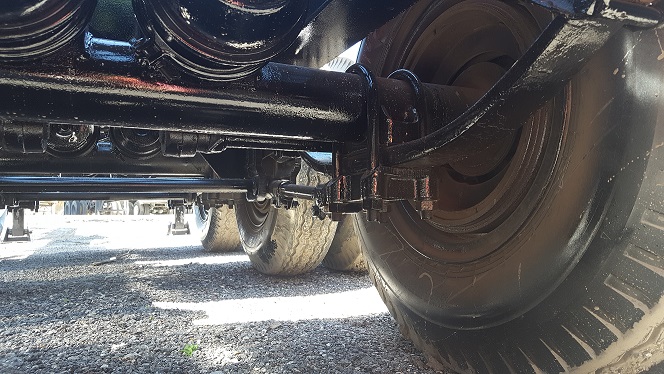 290167 3AX slider chassis (17) lr | Innova Industries.