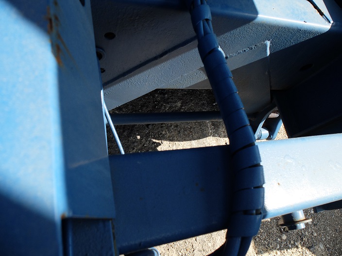 290169 tri-axle heavy duty chassis (10) lr | Innova Industries.