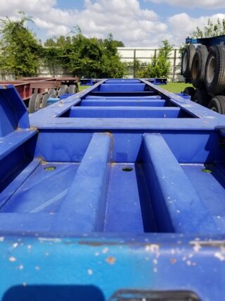 200246 20 ft. Tandem Container Chassis (4) lr | Innova Industries