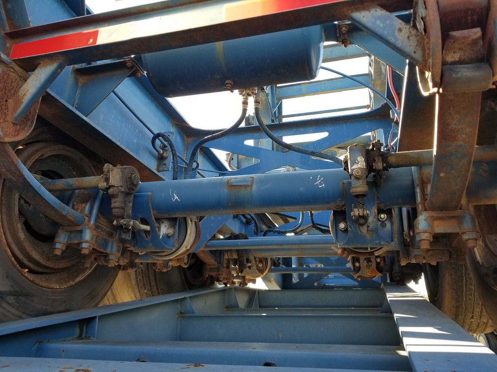 280271 tandem hub pilot chassis (7) lr | Innova Industries.