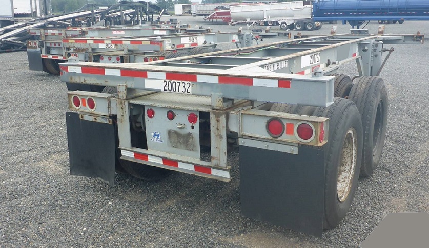 20 ft. Container Chassis 200732 (3) lr | Innova Industries.