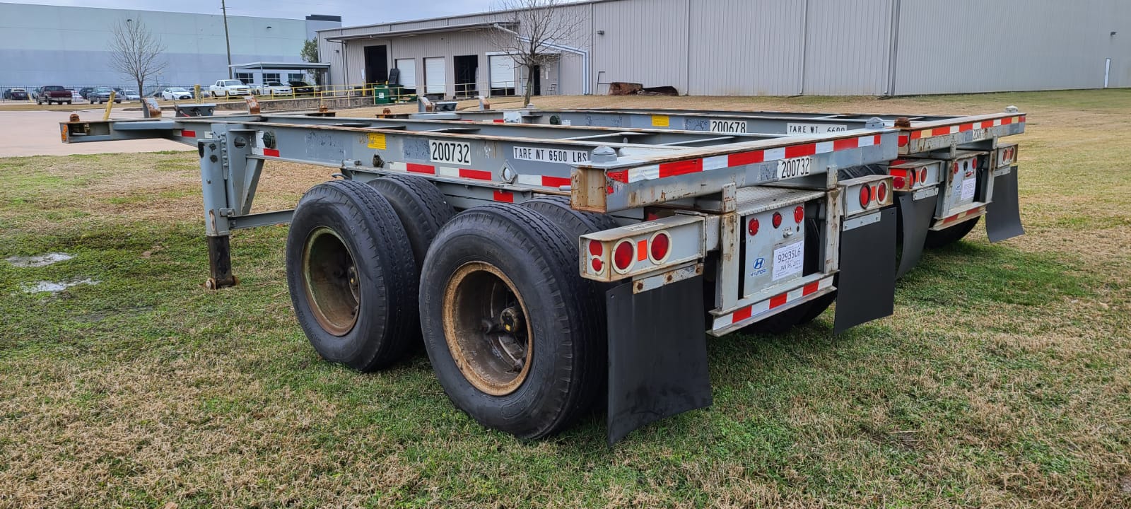 Used 20 ft Tandem Container Chassis (678) | Innova Industries