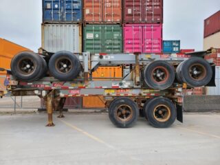 20 ft Container Chassis Stacked (4)_1 | Innova Industries.