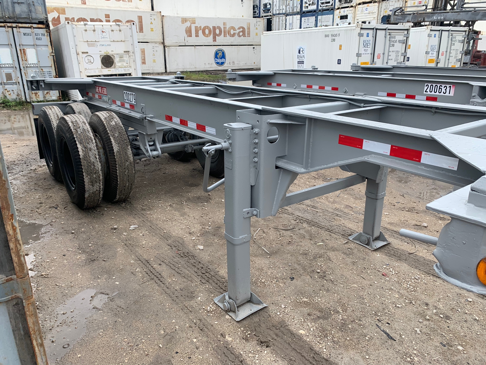 200279 20 ft Slider Container Chassis (3) | Innova Industries.