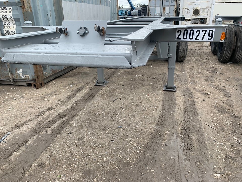 200279 20 ft Slider Container Chassis (5) – RESIZED | Innova Industries.