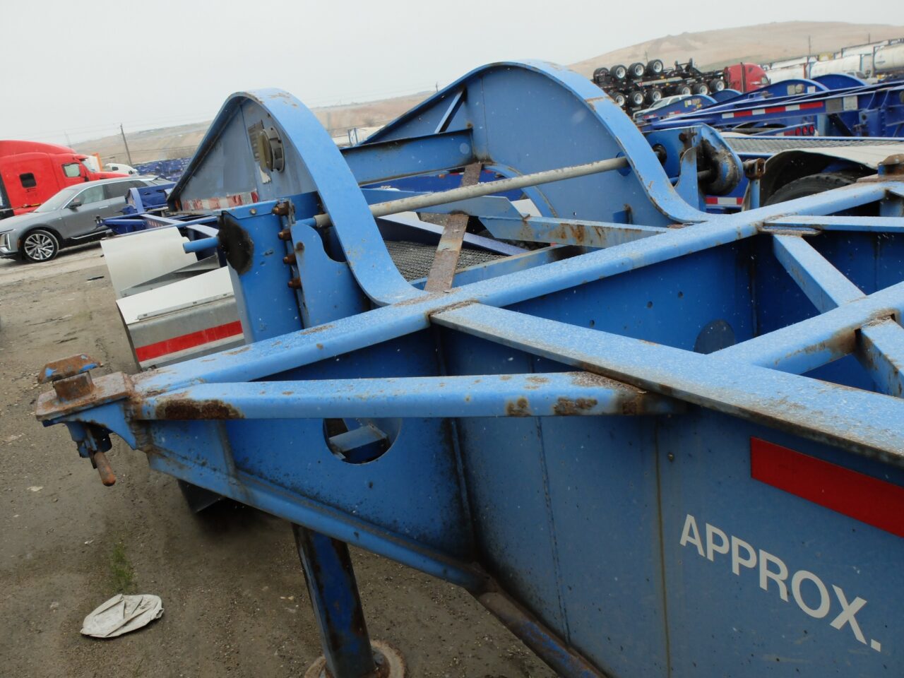 432301 spread axle tank chassis (4) lr | Innova Industries.